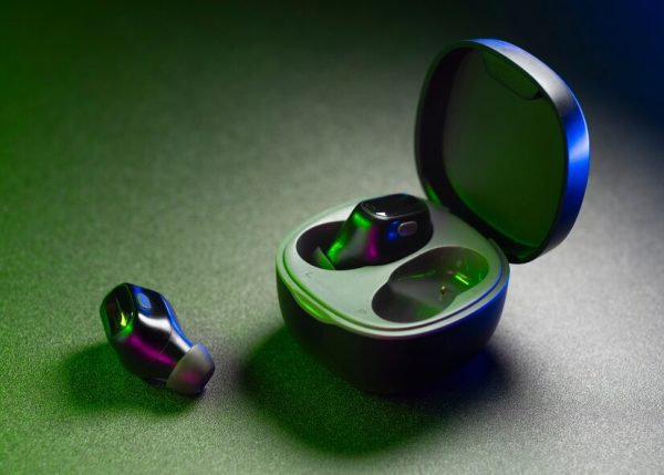 The Evolution of Wireless Earbuds: Why They’re the Future of Audio ...